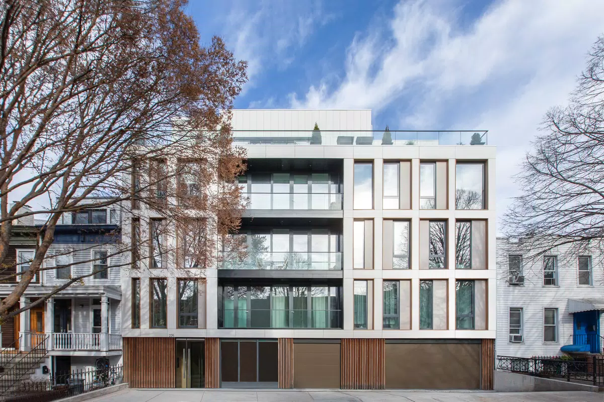 Ventilated rainscreen facade in 14th Street | Florim