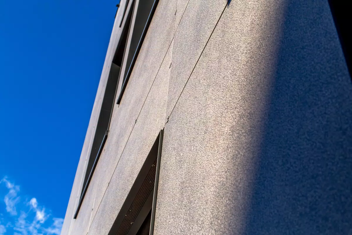 Ventilated Facade in Schio | Florim