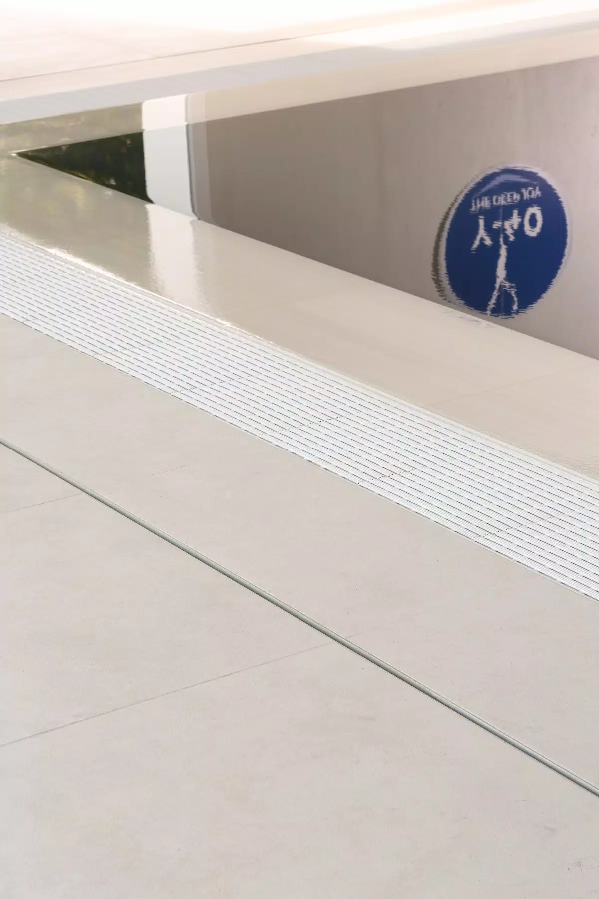 Y-40 swimming pool | Florim