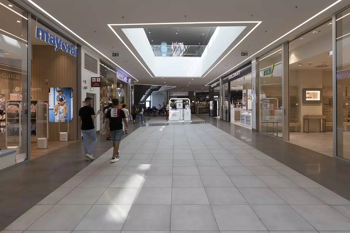 Gran Roma shopping center | Florim