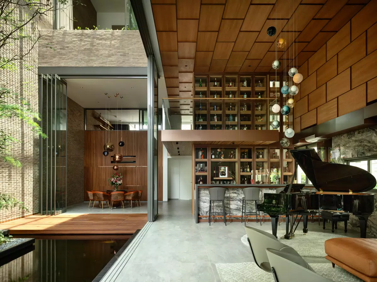 Vertical Oasis Private House | Florim